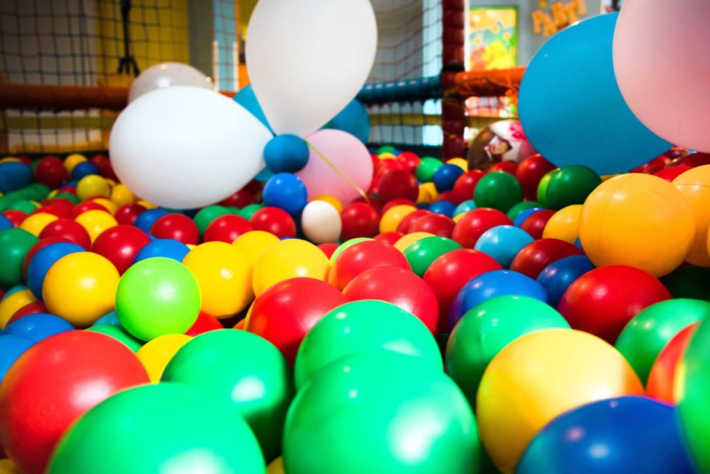 Restaurantes con parque de bolas o zona infantil en Madrid